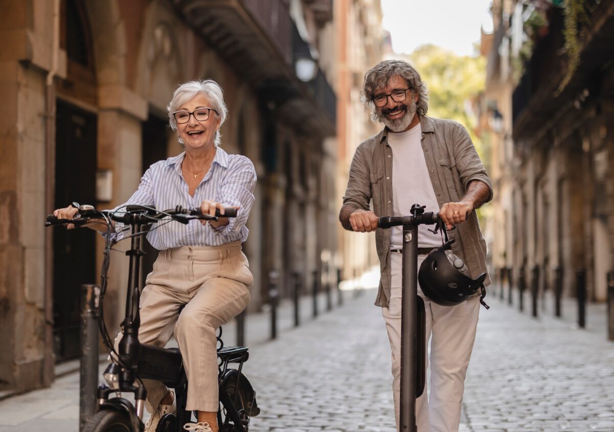 Aging vs. Hormone Imbalance: Understanding the Differences and BioTE's ...